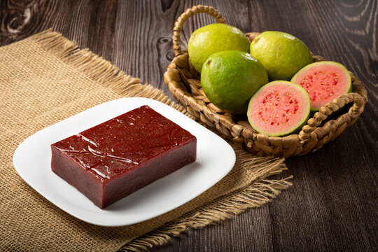 Imagens de Guayabate – Explore Fotografias do Stock, Vetores e Vídeos ...