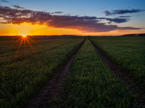 "Wschod Slonca" Images – Browse 210 Stock Photos, Vectors, and Video ...