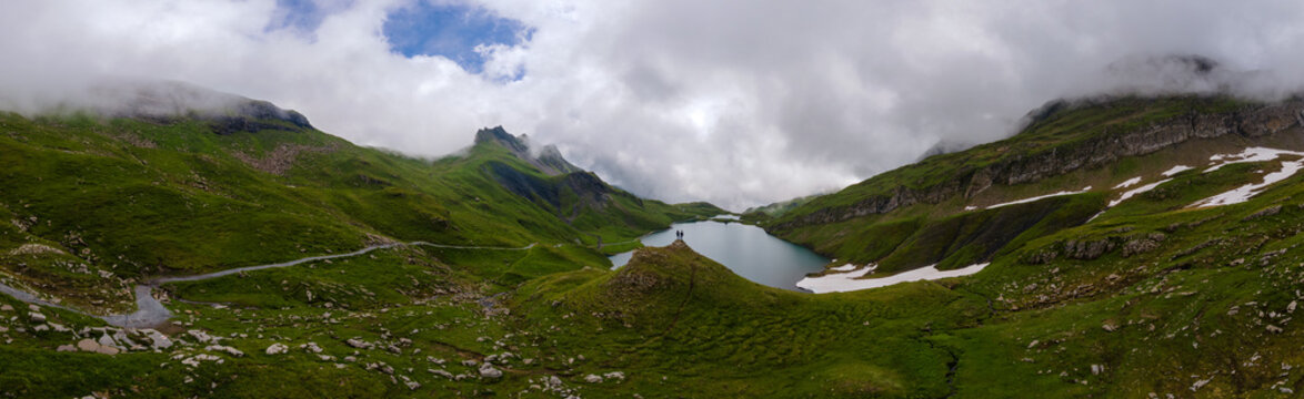 รูปภาพMattenberg – เลือกดูภาพถ่ายสต็อก เวกเตอร์ และวิดีโอ65 | Adobe Stock