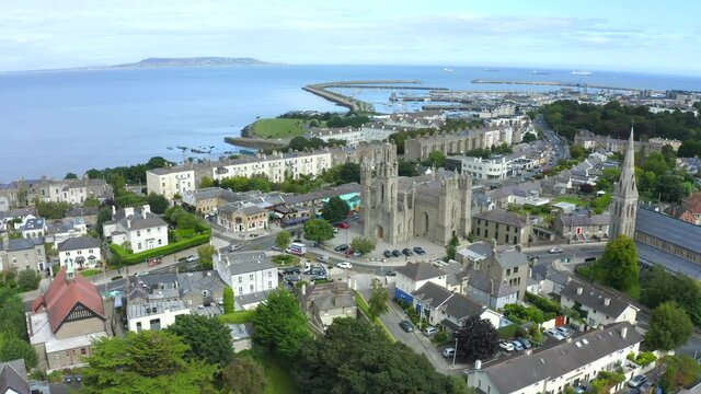 Monkstown - Images et vidéos libres de droits | Adobe Stock