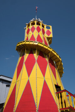 「Skelter」の写真素材 | 211件の無料イラスト画像 | Adobe Stock