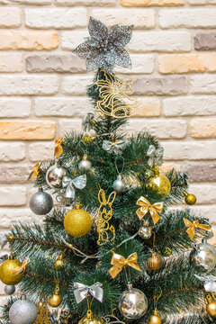 Tree-Topper Images – Browse 67 Stock Photos, Vectors, and Video | Adobe ...