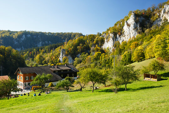 Fridingen-Bilder: Stock-Fotos & -Videos. | Adobe Stock