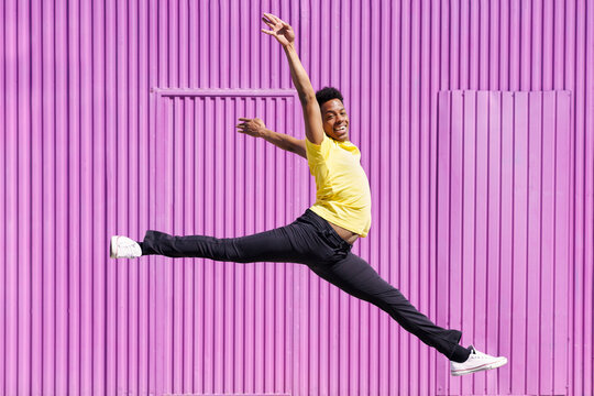 132,343개의 최고 Acrobat 이미지, 스톡 사진 및 벡터 | Adobe Stock