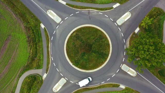 "Traffic Island" Images – Browse 1,276 Stock Photos, Vectors, and Video ...