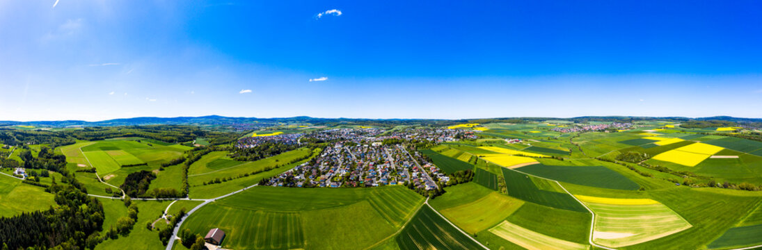 Usingen Bilder – Durchsuchen 231 Archivfotos, Vektorgrafiken und Videos ...
