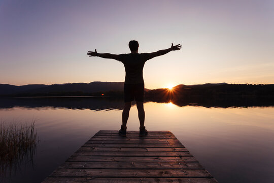 Open Arms Silhouette Images – Browse 16,361 Stock Photos, Vectors, and ...