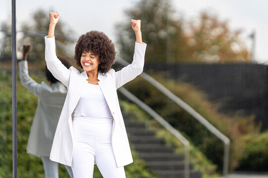 Inspired Person Bilder – Durchsuchen 702,077 Archivfotos ...