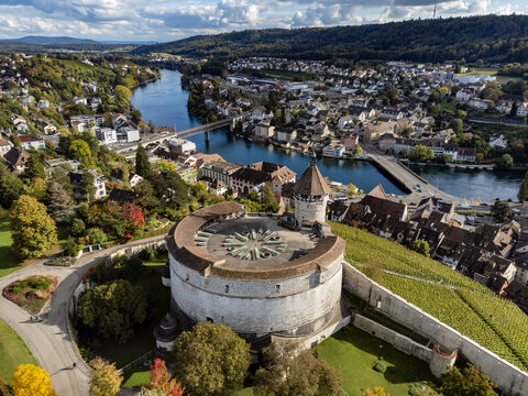 「Munot」の画像 - 902 件の Stock 写真、ベクターおよびビデオ | Adobe Stock