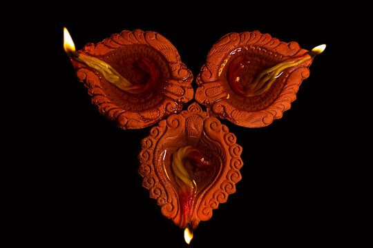 รูปภาพ"Clay Lamps" – เลือกดูภาพถ่ายสต็อก เวกเตอร์ และวิดีโอ228 | Adobe ...