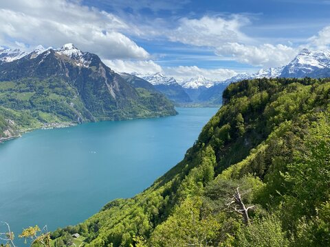 Seelisberg Bilder – Durchsuchen 883 Archivfotos, Vektorgrafiken und ...