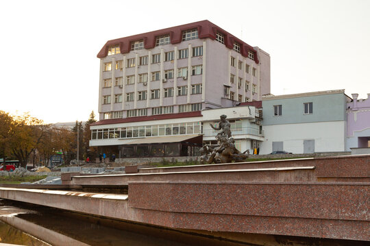 Gusli 画像 - 参照 788 Stock 写真、ベクターおよびビデオ | Adobe Stock