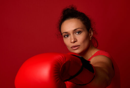 Boxercise bilder – Bläddra bland 932 stockfoton, vektorer och videor | Adobe Stock