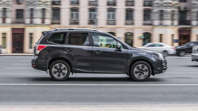 Imágenes de "Subaru Forester": descubre bancos de fotos, ilustraciones, vectores y vídeos de 74 ...