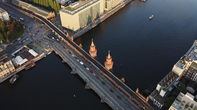 Oberbau Bilder – Durchsuchen 2,538 Archivfotos, Vektorgrafiken und ...