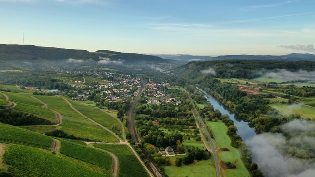 Saargebiet Bilder – Durchsuchen 1,066 Archivfotos, Vektorgrafiken und ...