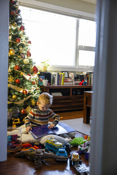 Story 画像 - 参照 6,427,451 Stock 写真、ベクターおよびビデオ | Adobe Stock