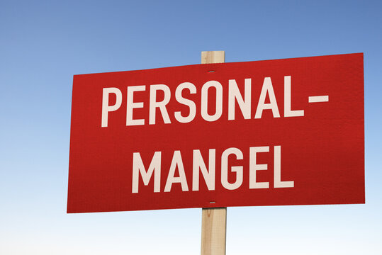 Personalmangel bilder – Bläddra bland 311 stockfoton, vektorer och ...