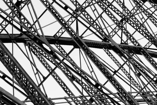 "Truss Bridge" Bilder – Durchsuchen 5,062 Archivfotos, Vektorgrafiken und Videos | Adobe Stock
