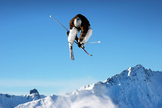 รูปภาพFreeski – เลือกดูภาพถ่ายสต็อก เวกเตอร์ และวิดีโอ2,089 | Adobe Stock