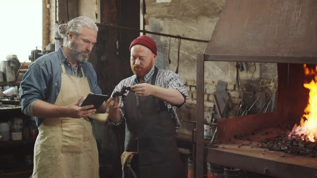 Blacksmiths Images – Parcourir 80,913 le catalogue de photos, vecteurs ...