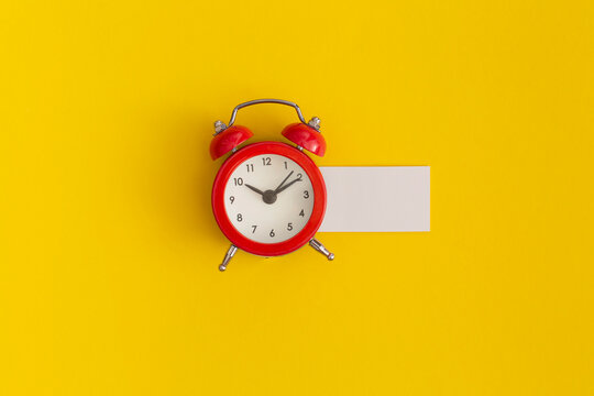 Alarm-Clock Bilder – Durchsuchen 30,862 Archivfotos, Vektorgrafiken und ...
