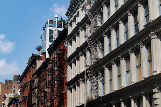 รูปภาพ"Soho New York" – เลือกดูภาพถ่ายสต็อก เวกเตอร์ และวิดีโอ184 ...