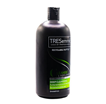 Tresemme Images – Browse 43 Stock Photos, Vectors, and Video | Adobe Stock