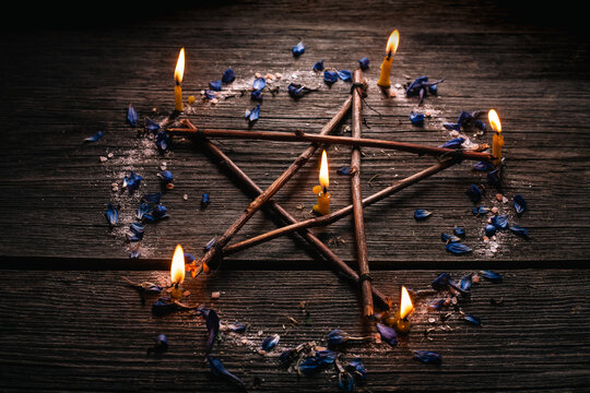 Witchcraft Pentagram Images – Browse 11,312 Stock Photos, Vectors, and ...