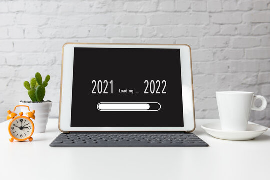 「New Life Loading」の写真素材 | 2,069件の無料イラスト画像 | Adobe Stock