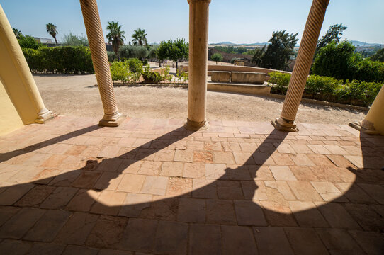 Ogivale Images – Parcourir 6,077 le catalogue de photos, vecteurs et ...