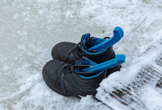 Schuhwechsel Bilder – Durchsuchen 131 Archivfotos, Vektorgrafiken und ...