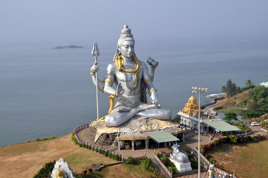 Murudeshwar Images – Browse 591 Stock Photos, Vectors, and Video ...