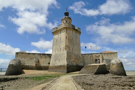 Mâchicoulis Images – Parcourir 2,262 le catalogue de photos, vecteurs ...