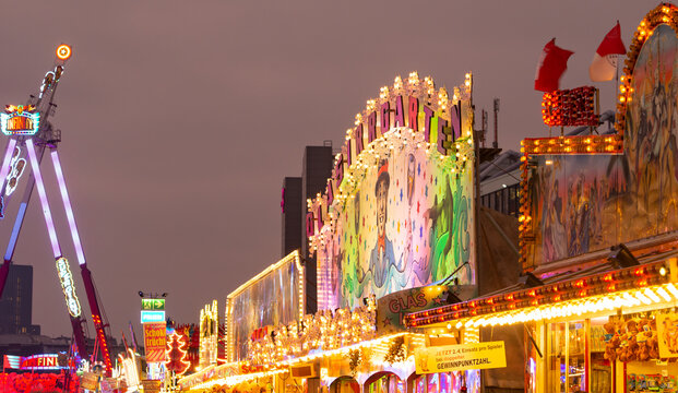 รูปภาพHeiligengeistfeld – เลือกดูภาพถ่ายสต็อก เวกเตอร์ และวิดีโอ165 ...