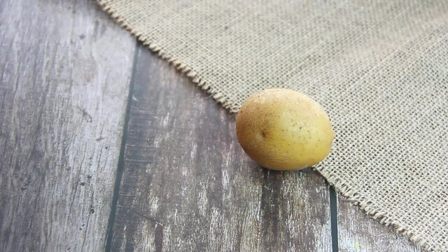 "Round Potatoes"-Bilder: Stock-Fotos & -Videos. | Adobe Stock
