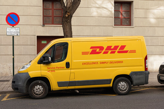 Dhl Bilder – Durchsuchen 2,146 Archivfotos, Vektorgrafiken und Videos ...
