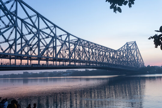 รูปภาพ"Howrah Bridge" – เลือกดูภาพถ่ายสต็อก เวกเตอร์ และวิดีโอ439 ...