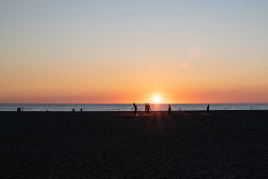 Kitschig bilder – Bläddra bland 2,771 stockfoton, vektorer och videor ...