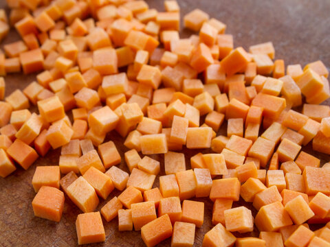 Brunoise Bilder – Durchsuchen 907 Archivfotos, Vektorgrafiken und ...