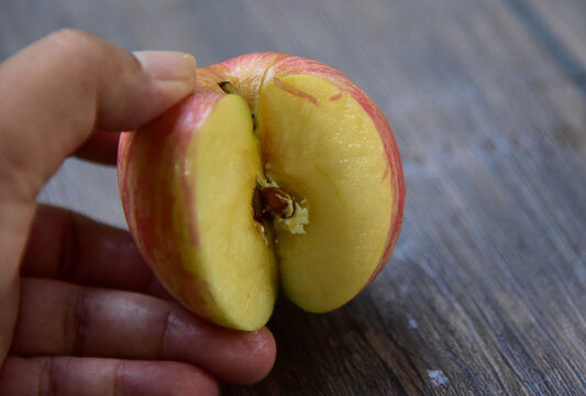 Lopsided Images – Browse 1,107 Stock Photos, Vectors, and Video | Adobe ...