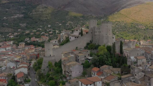 รูปภาพItri – เลือกดูภาพถ่ายสต็อก เวกเตอร์ และวิดีโอ241 | Adobe Stock