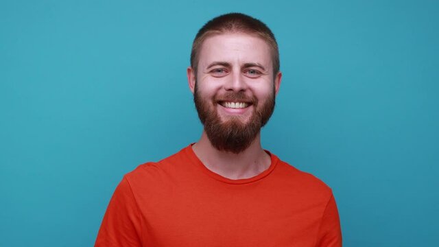 รูปภาพChuffed – เลือกดูภาพถ่ายสต็อก เวกเตอร์ และวิดีโอ760 | Adobe Stock