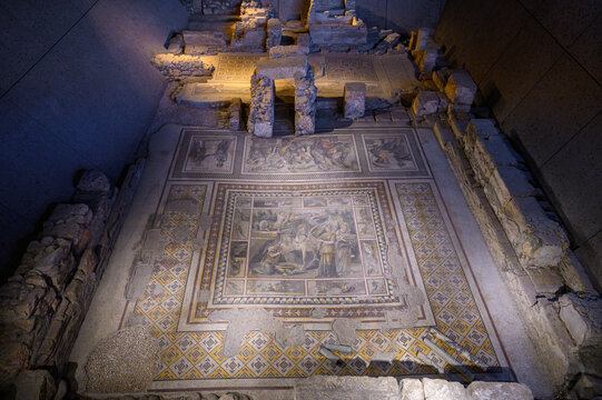 รูปภาพAntakya – เลือกดูภาพถ่ายสต็อก เวกเตอร์ และวิดีโอ9,460 | Adobe Stock