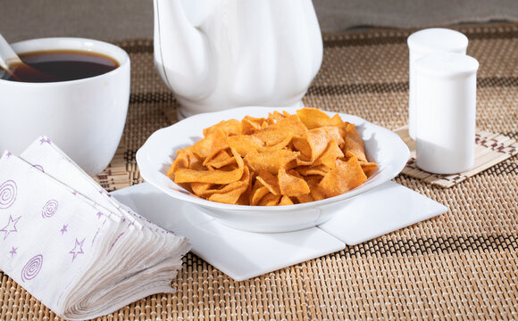 「Saltish」の画像 - 1,135 件の Stock 写真、ベクターおよびビデオ | Adobe Stock