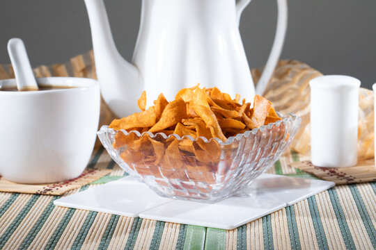 「Saltish」の画像 - 1,135 件の Stock 写真、ベクターおよびビデオ | Adobe Stock