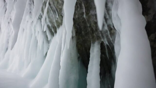 "Ice Spikes"-Bilder: Stock-Fotos & -Videos. | Adobe Stock