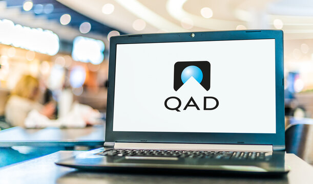 「Qad」の写真素材 | 67件の無料イラスト画像 | Adobe Stock