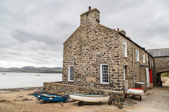 Hanner Images – Browse 26 Stock Photos, Vectors, and Video | Adobe Stock