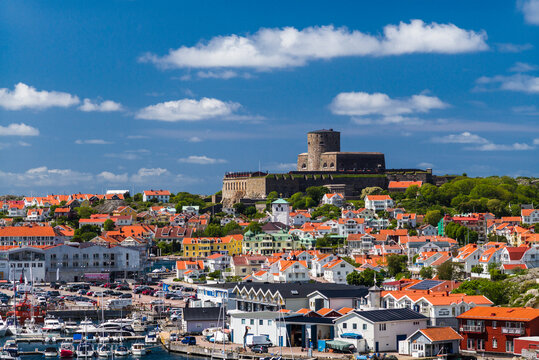 Marstrand bilder – Bläddra bland 578 stockfoton, vektorer och videor ...